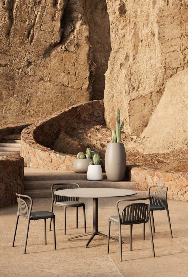 Diabla | HARBOR XL Dining Table Collection